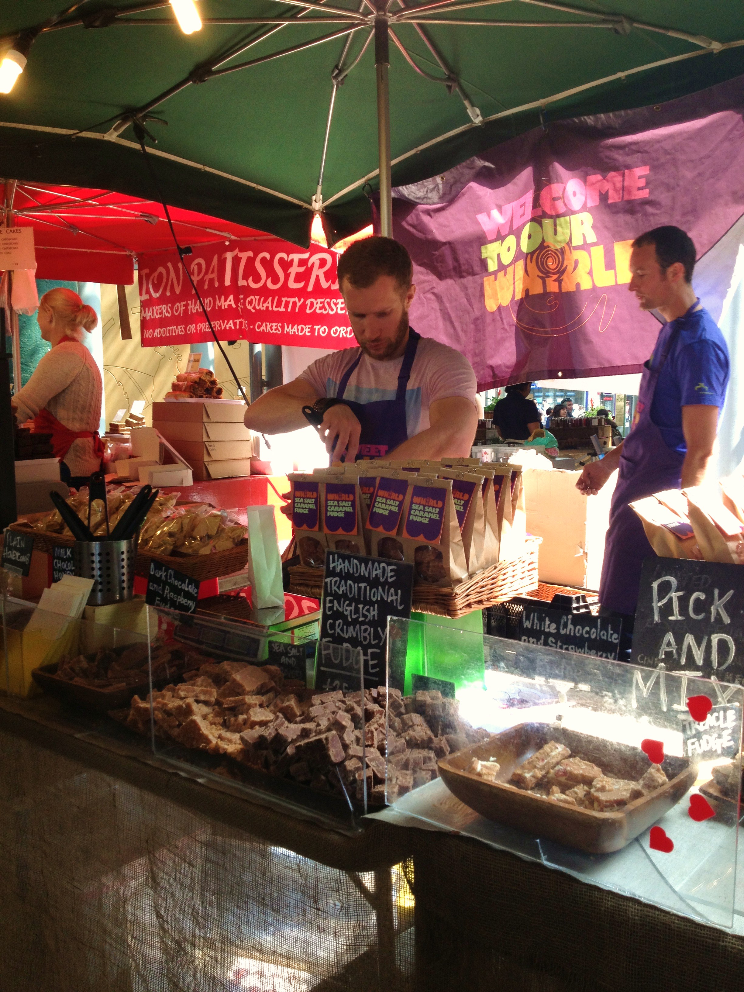 The Ultimate Dessert Tour of London’s Borough Markets – Dessert ...
