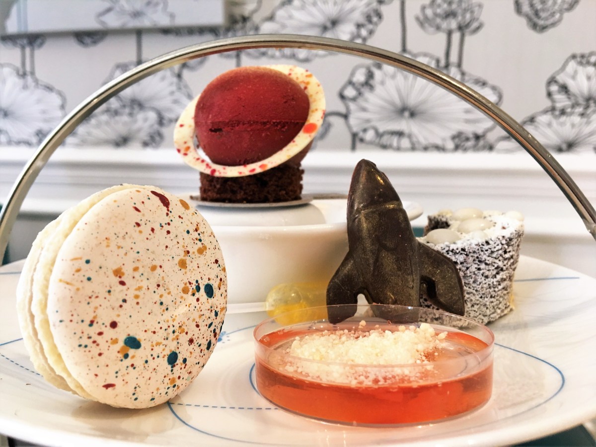 Ampersand Hotel (London) – Science Afternoon Tea – Dessert Correspondents