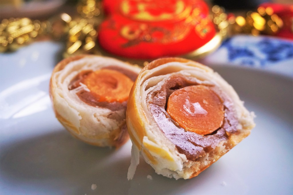 A Guide to the Best Chinese Bakery Desserts in NYC’s Chinatown ...