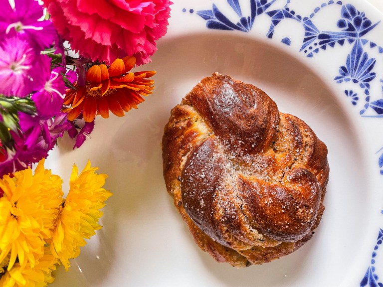 NYC’s Best Cardamon Buns Updated: Fabrique, La Cabra, Smor, Ole & Steen ...
