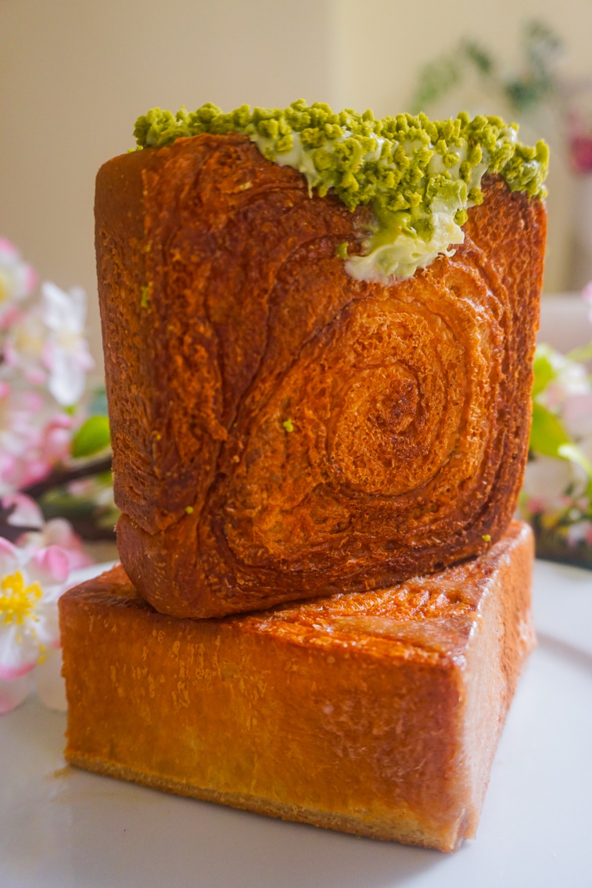 The different shapes of NYC’s viral croissant craze – Dessert ...