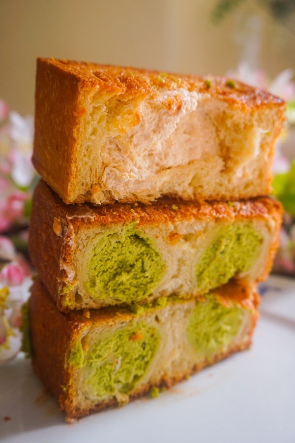 The different shapes of NYC’s viral croissant craze – Dessert ...