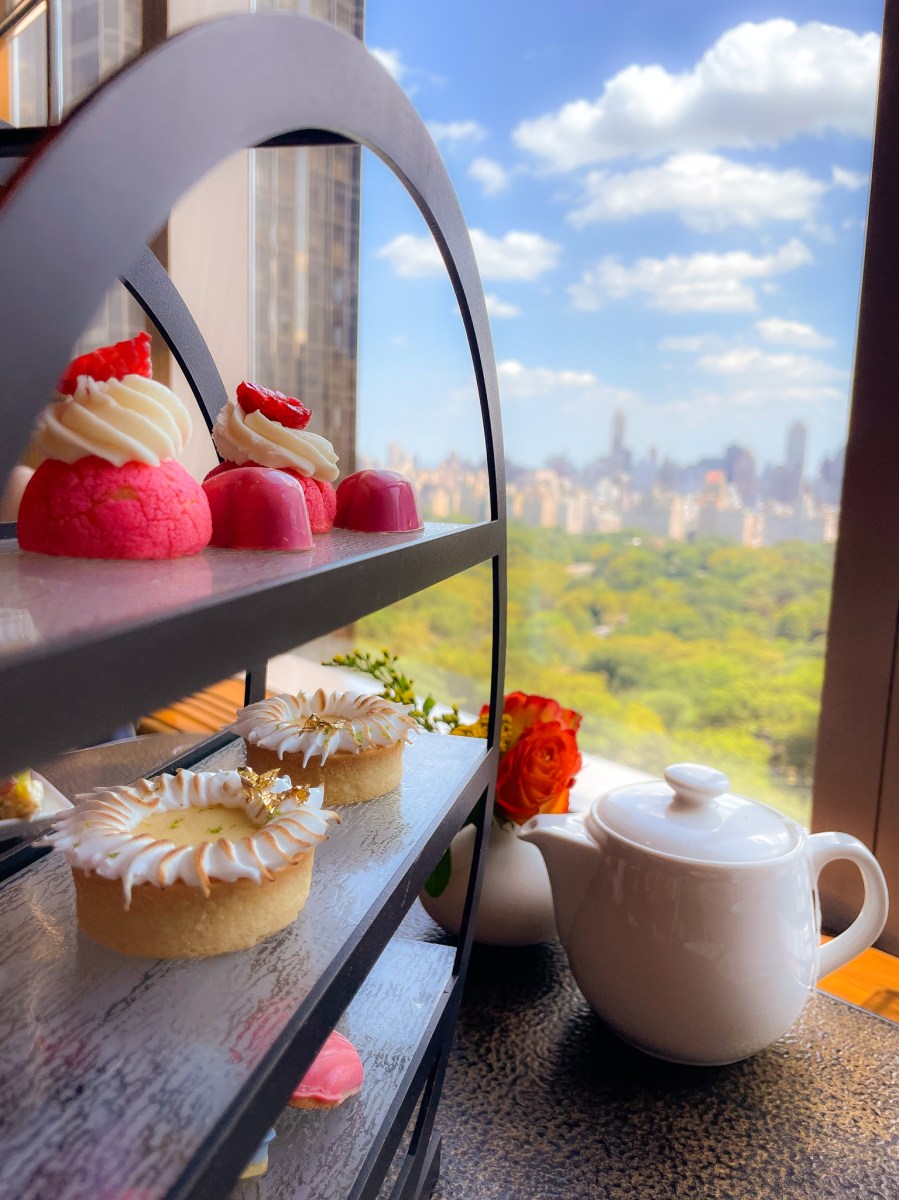 Mandarin Oriental – MO Lounge High Tea (NYC) – Dessert Correspondents